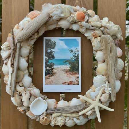 9 DIY Seashell Picture Frames for Your Beach Memories