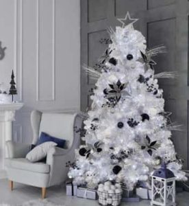 White Christmas Tree Decor That Beautifies Any Room