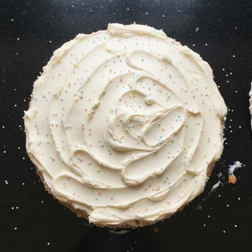 15 Spring Birthday Cake Roundup with Fresh Seasonal Flavors