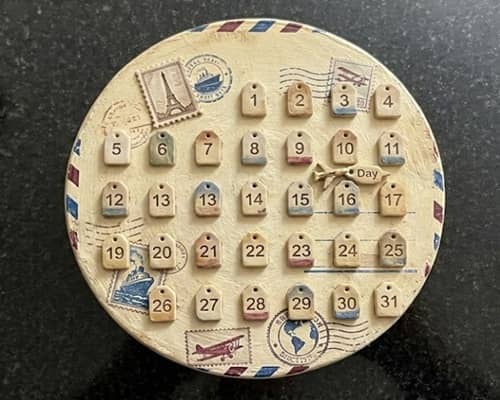 10 Unique DIY Clay Calendar Ideas (Easy Clay Crafts)